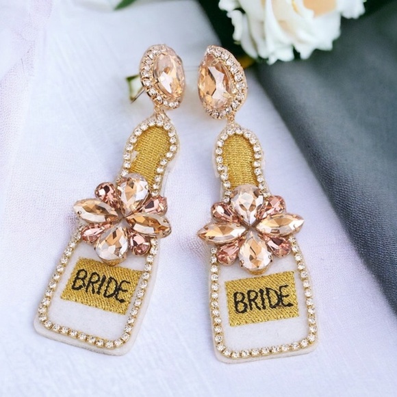 Jewelry | Beaded Bride Earrings Perfect For Wedding Bridal Shower ...